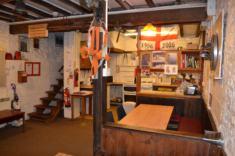 Peak District Climbing & Caving Hut – Derbyshire Pennine Club